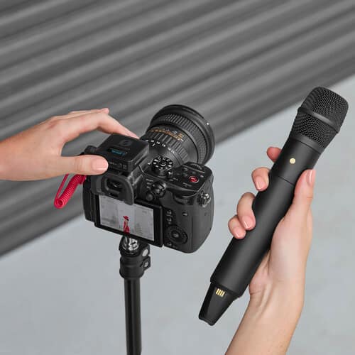 RODE Interview PRO Wireless Handheld Microphone | Larry's